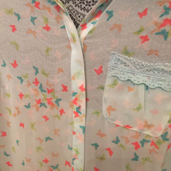 Candie's | Tops | Candies Shirt | Poshmark